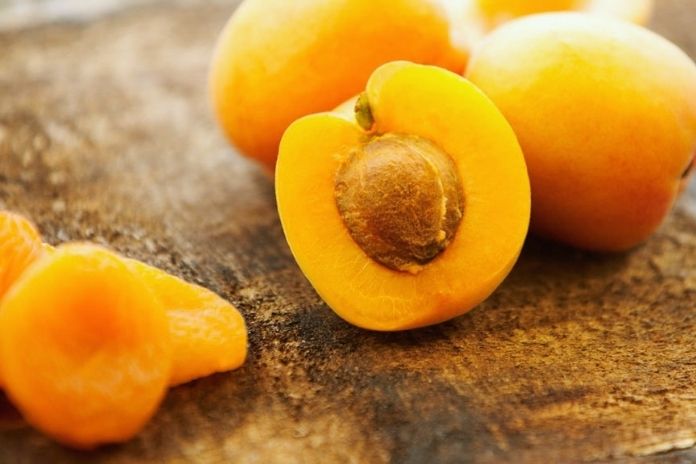 7 High Protein Fruits That Help You Lose Weight