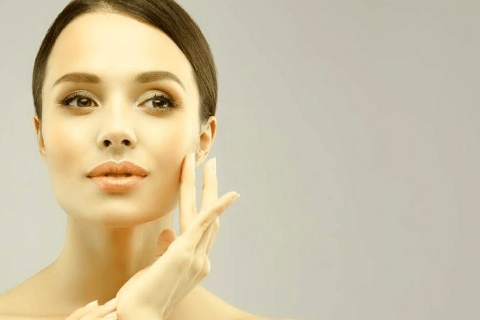Skincare: 8 Daily Habits For Healthy Skin