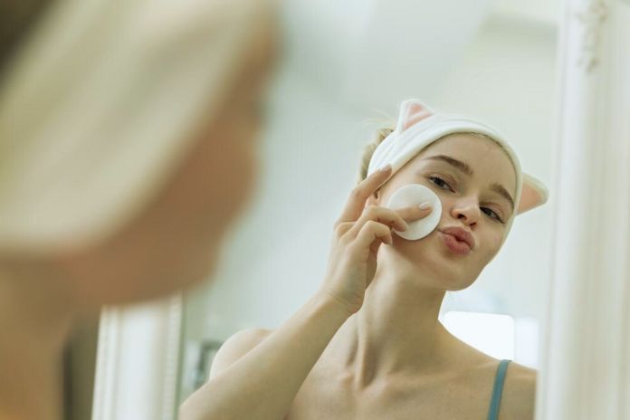 Skincare Routine: Daily Habits For Healthy Skin