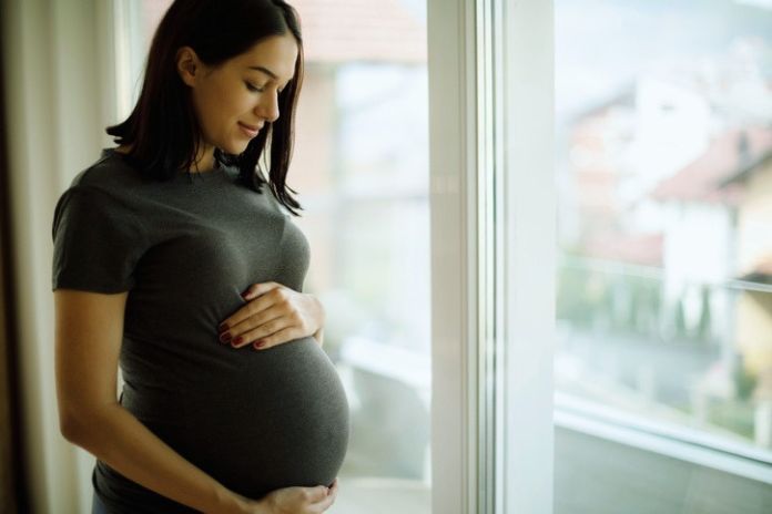 Folic Acid In Pregnancy: Here's How To Take It And Why